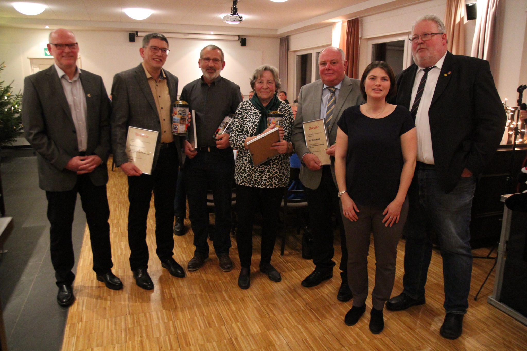 Ehrungen auf der Weihnachtsfeier der TSG Oberbrechen – TSG Oberbrechen